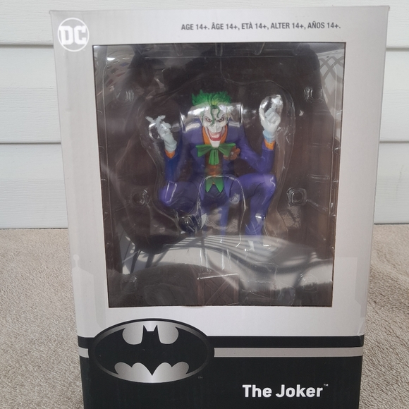 Toys | The Joker Dc Comics Jim Lee Statue Thinkgeek Gamestop Chronicle ...